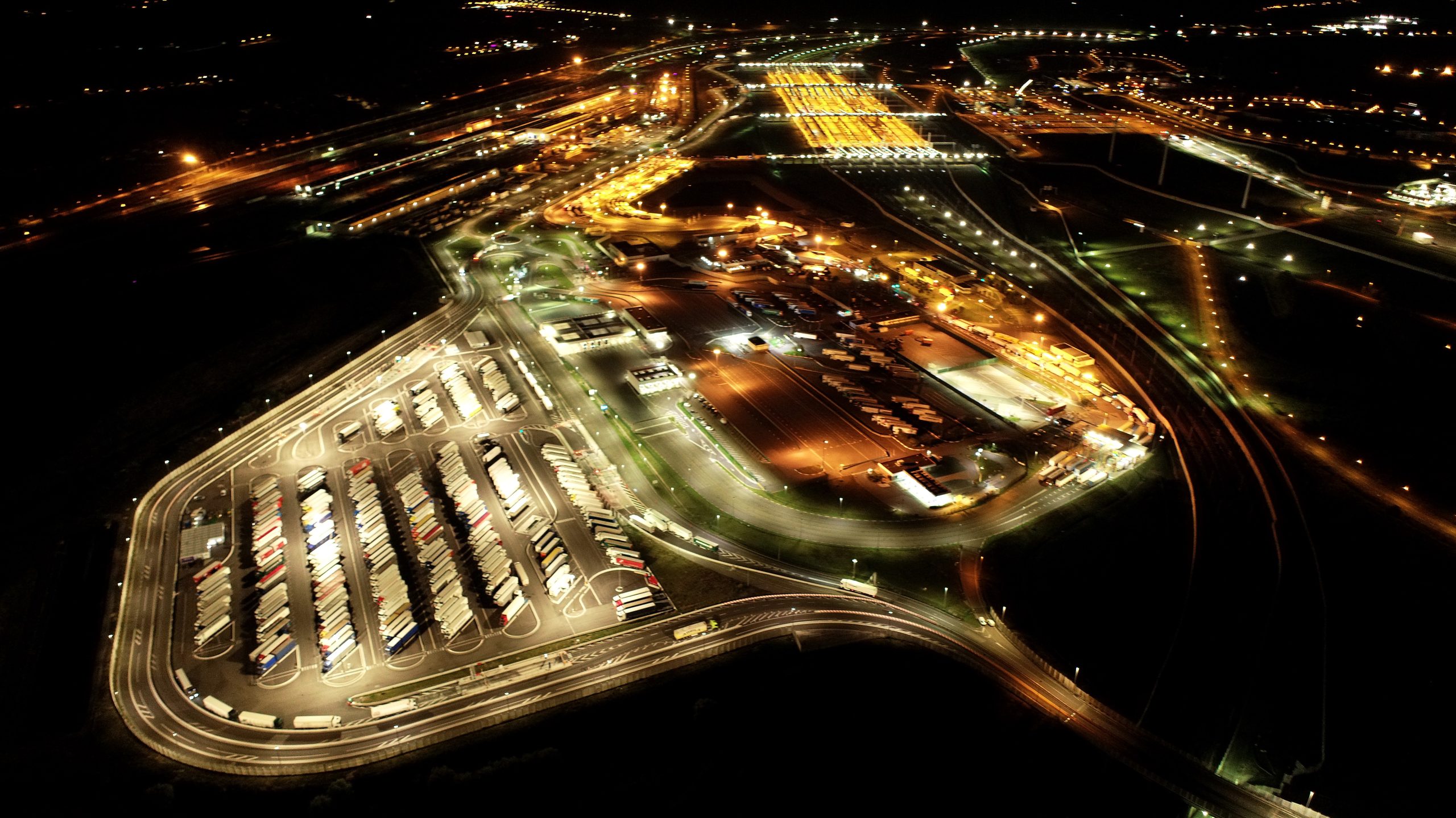 Adaptation des terminaux du tunnel sous la Manche aux nouveaux ...